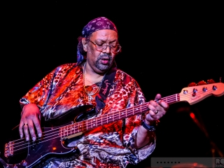 Louis E. Johnson Passes Away at 60: Concert Photography Tribute ...