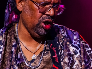 Louis E. Johnson Passes Away at 60: Concert Photography Tribute ...